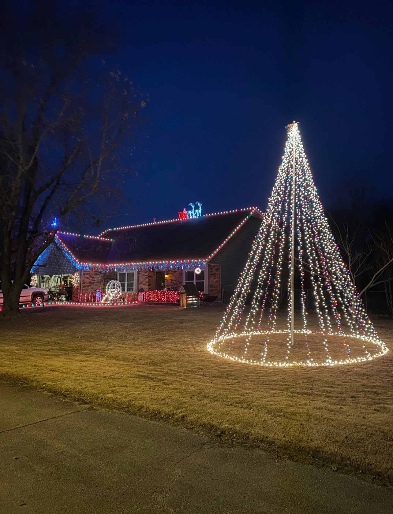 20ft flagpole christmas tree kits from $274.99 (FLAG POLE INCLUDED ...